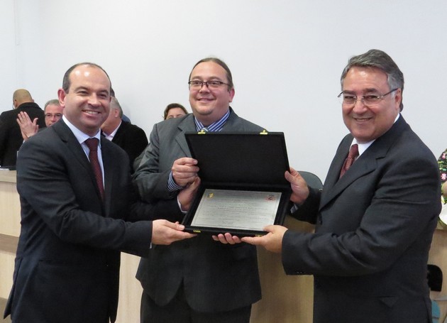 Raimundo Colombo recebe Título de Cidadão Honorário | Click Riomafra