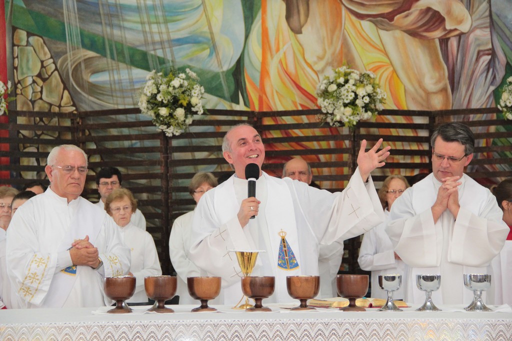 Padre Dulcio foi transferido de Mafra | Click Riomafra