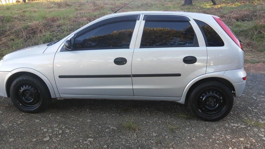 Corsa Hatch 2004 | Click Riomafra