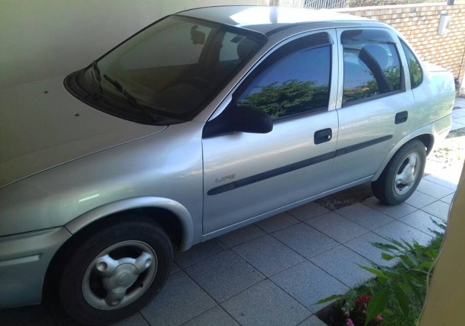 Corsa Classic Life 2009 | Click Riomafra