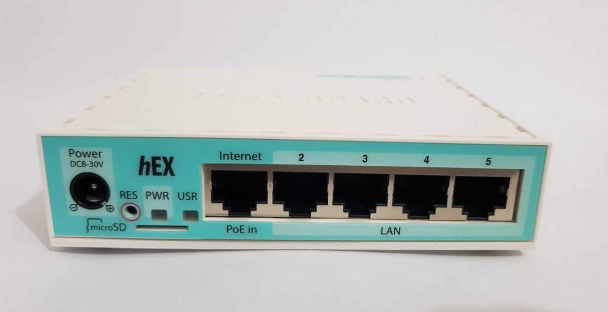 Mikrotik Routerboard Rb750gr3 Hex 880mhz 256mb L4 | Click Riomafra