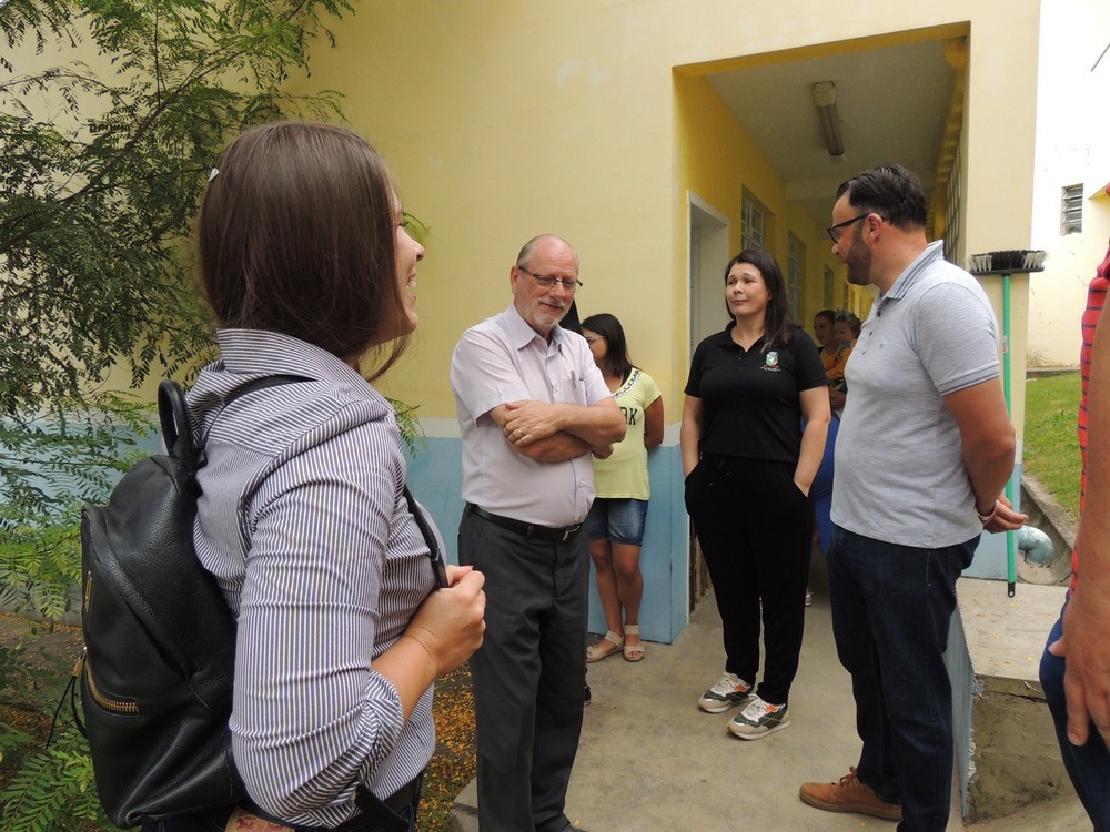 Prefeito James acompanha obras no CMEI Lenir Rodrigues | Click Riomafra