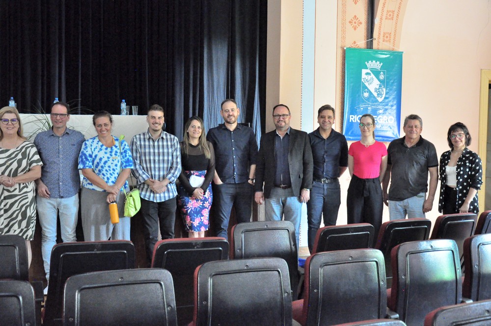 Prefeito James assume presidência do Consórcio Intermunicipal de ...